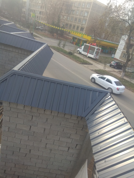 Tom yopamiz profnastil slif turba ustanofka