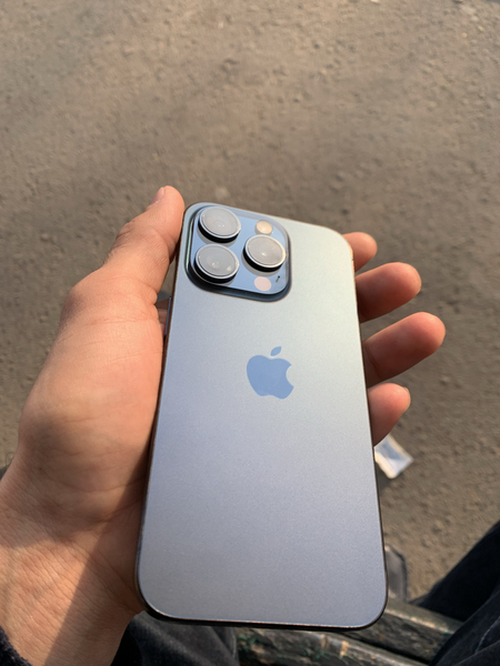 iPhone 15 pro zz