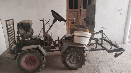 Mini traktor samdelni baquvvat