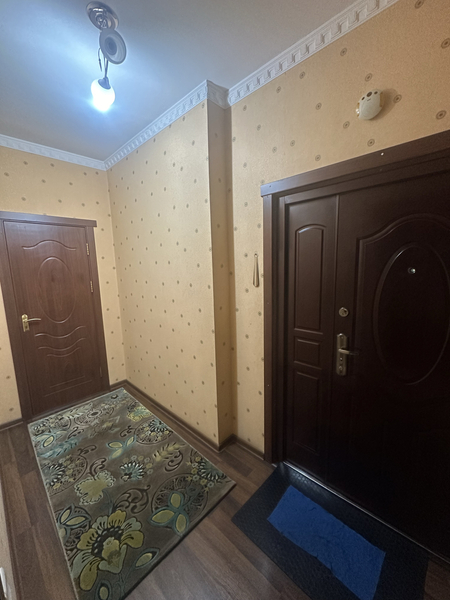 квартира сотилади