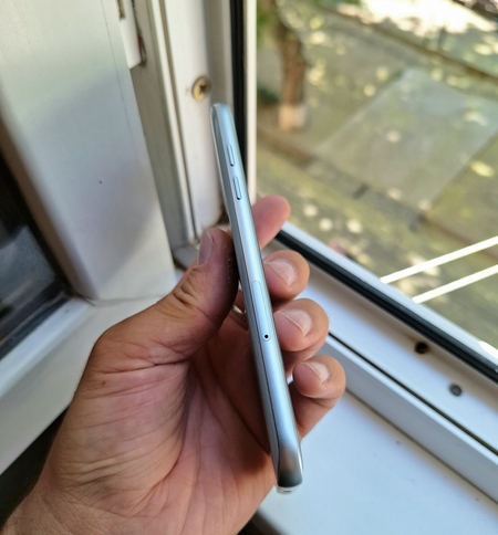 Продам Samsung A5 32Гб как новый оригинал в идеальном рабочем состояни