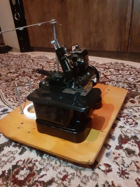 Оверлок для шитья GNI-2