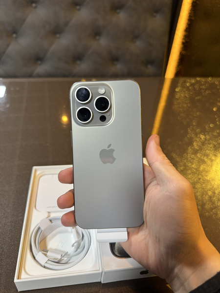 Iphone 15 pro yangi 128 gb