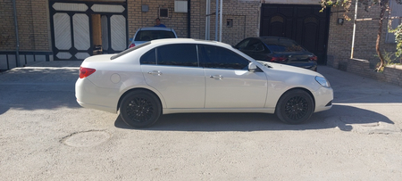 Chevrolet epica 2012