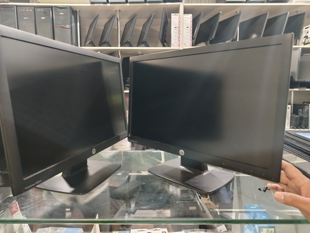 Monitor HP model p222va 6 dona bor