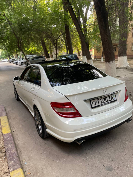 Mercedes Benz w 204