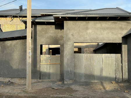 Srochna sotiladi uchastka Dormon Xaydarobod 140000$

• Umumiy maydoni: