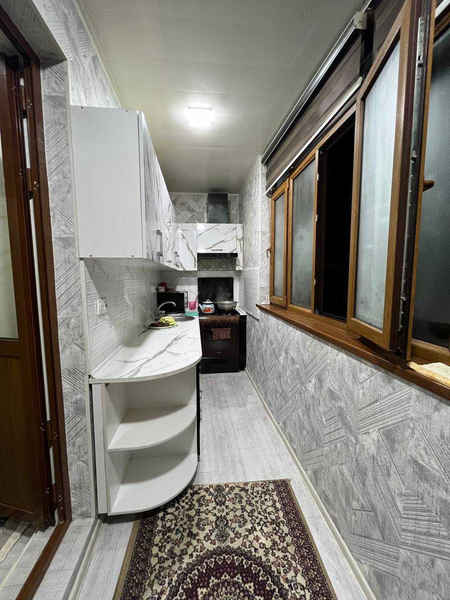 Себзаре продается квартира 3/5/5,Общая площадь 72м2, авторский ремонт