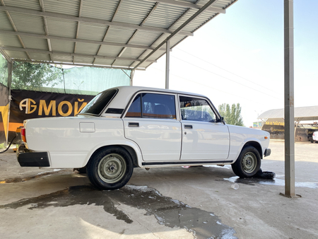 Lada 2107 legenda