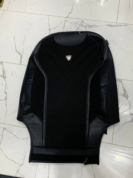 Продам чехлы cardinal original на авто monza