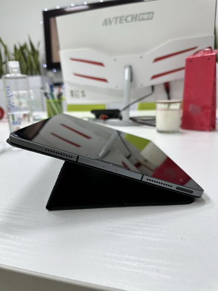 Ipad Pro 12.9 В очень хорошем состоянии