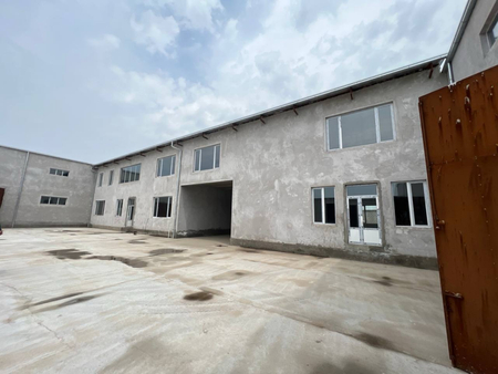 Здание Янгихаёт, 300 метров от Tashkent index 40 соток
