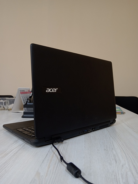 NOTEBOOK Acer Intel inside 1Tb