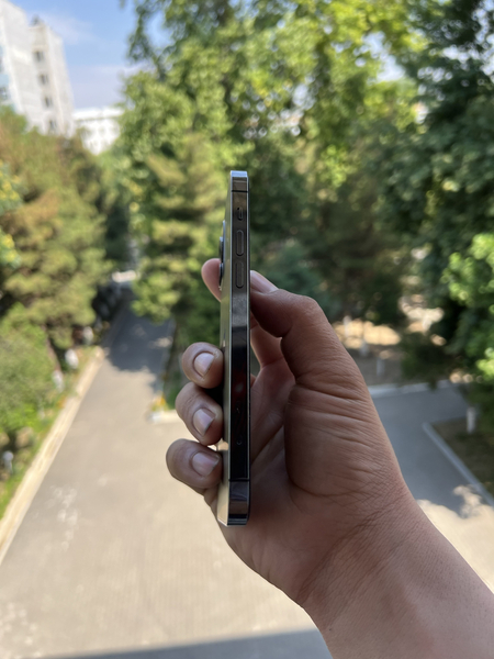 Iphone 12 pro 128/79 Ideal umuman aybi yoʻq