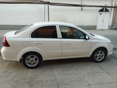 Chevrolet nexia 3 pozitsa 2