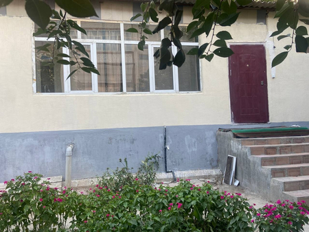 Срочно сдаётся в аренду участок Эшонгузар 3 комната ср рем с условием