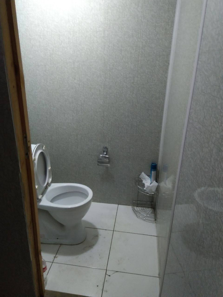 Сдается склад. 1300 м2 с офисом. М. Ташсельмаш