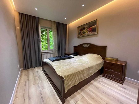 Срочно продаётся квартира на Дархане 3/4/9 М Улугбинский район (J2581)