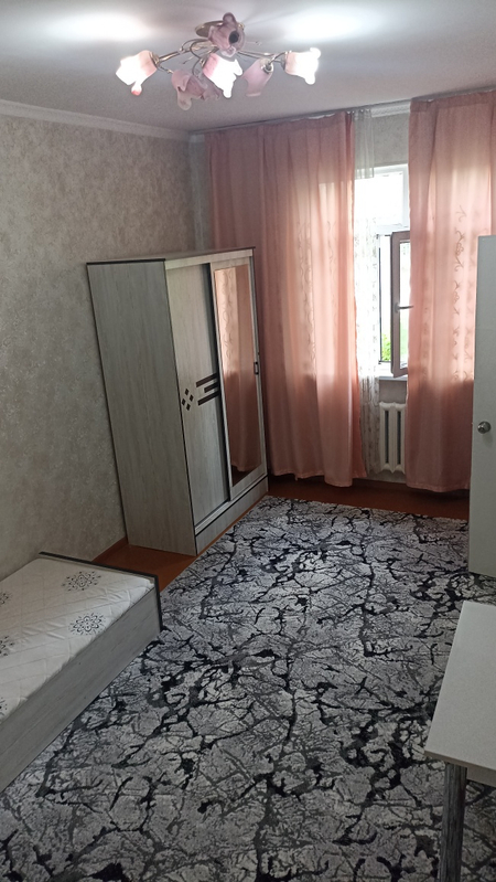 Сдам квартиру 1/4/4