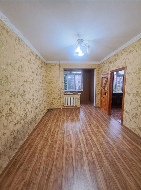 Продаётся квартира Феруза 2/3/4 балкон 1*5×6 разделка 57000