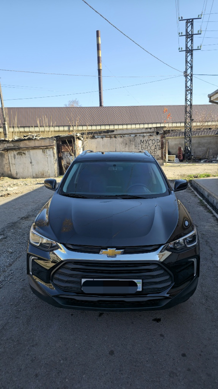 Tracker LTZ sotiladi