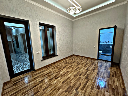 Tashkent Olmazor t. Qorasaroy nurafshon ko’chasi 500 metr maxallaga