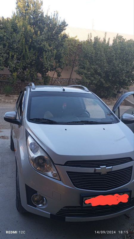 Chevrolet spark 2011-yil