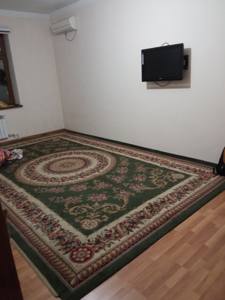 Birga turishga zararli odatlardan holi ichmaydigan,chqkmidgan bollani