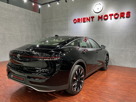 Новый Toyota Crown Turbo Hybrid 2024