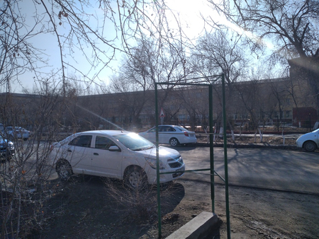 В центре города продается двухэтажный Дом с участком 7 соток