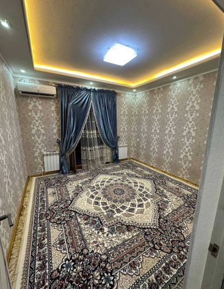 .Продам 1комнатную новостройка 36м2 с мебелью 3этаж 7квартал Чиланзар.