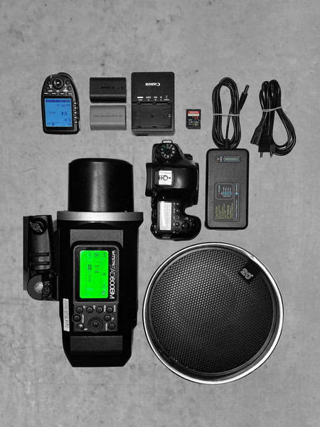 Canon 6D mark 2 + Godox AD600BM + Godox XProC