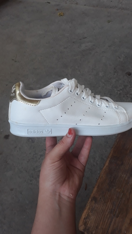 Adidas krasofka 37