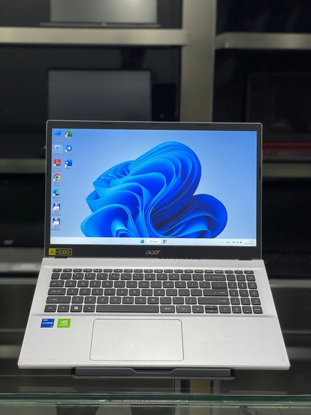Acer aspire Core 5
