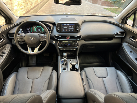 Hyundai SantaFE 7000км