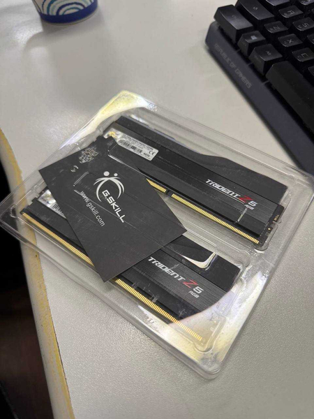 Комплект для пк 13700KF