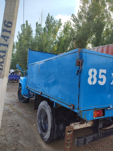 Газ 52  газон бортовой