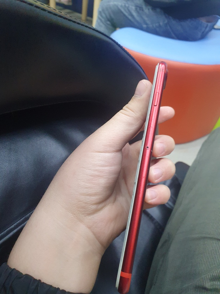 Iphone 7plus red producd