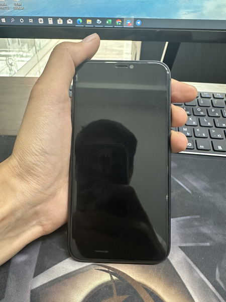 Iphone 11 64GB 260$