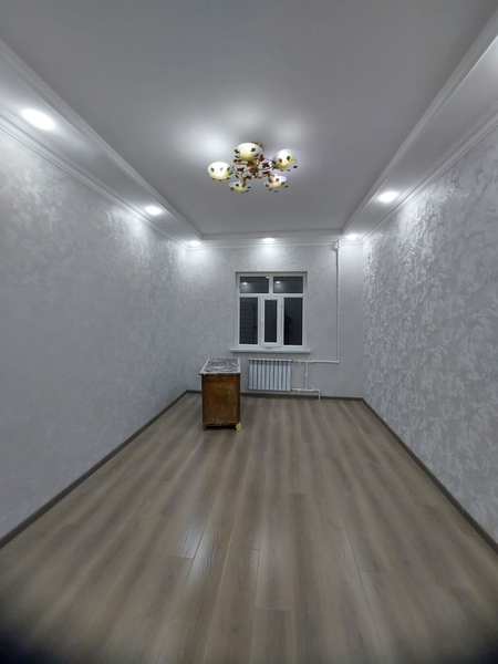 Срочно! Продажа. 1/4/5. Ахмад Югнакий.