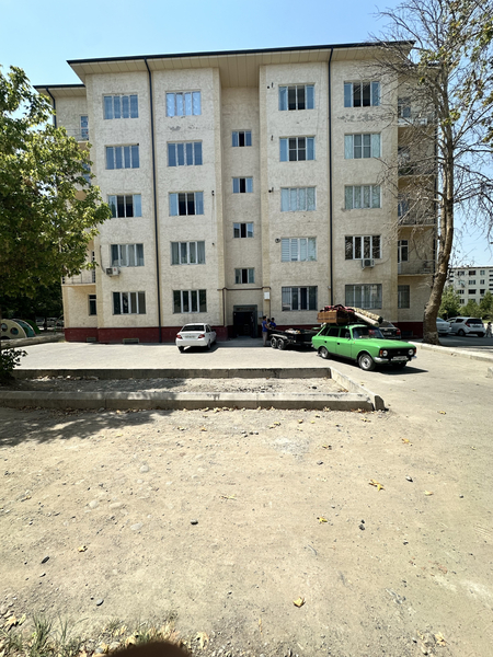 Frunza m: 3 etaj, 3xona, 90kv g’ishtli