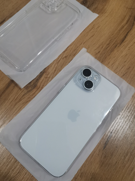 Чехол пластиковый для IPhone 15