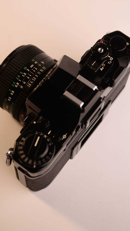 Пленочный фотоаппарат Canon A-1 (35 мм)