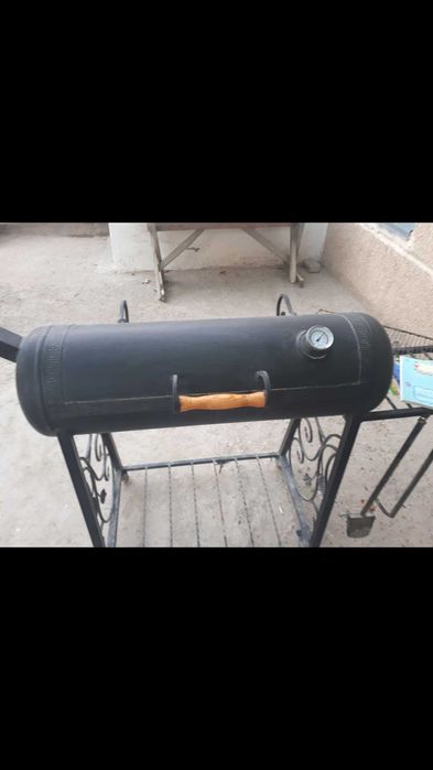 Мангалы и шашлычные наборы