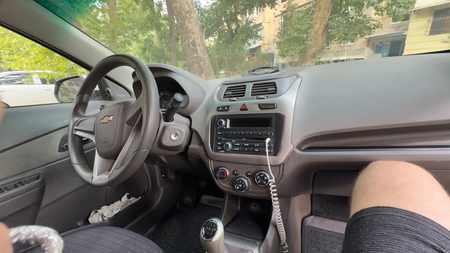 Chevrolet Cobalt 2014 Белый 3-позиция