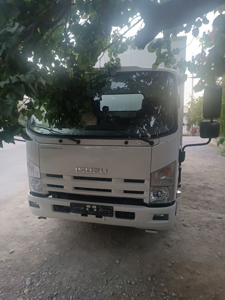 ISUZU NQR 90L L сотилади