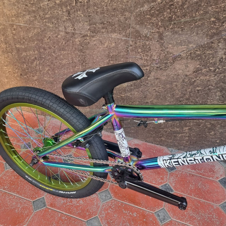 Велосипд BMX kenstone.