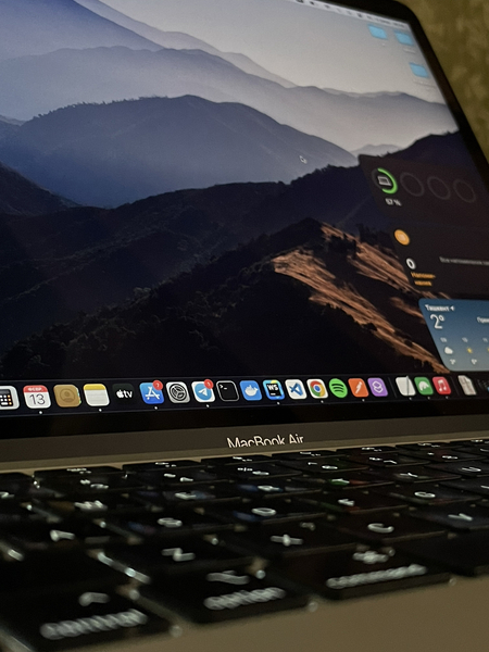 Macbook air M1 8/512