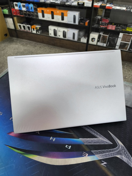 Asus Vivobook 15 (R5-5500U/8/512)