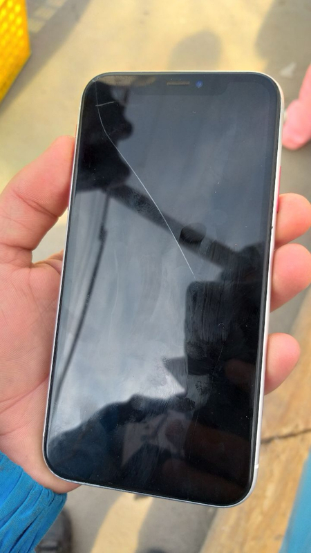 Iphone xr 64 gb